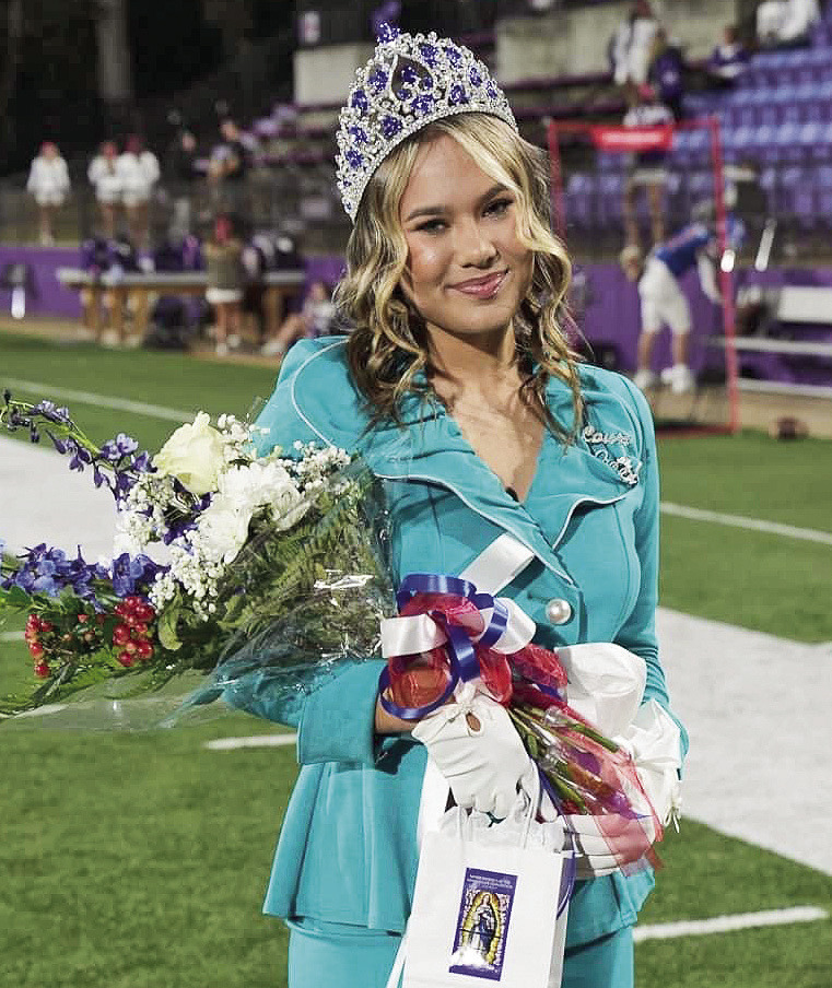 St. Mary’s Catholic School Homecoming Queen Georgia Kate Philen ...